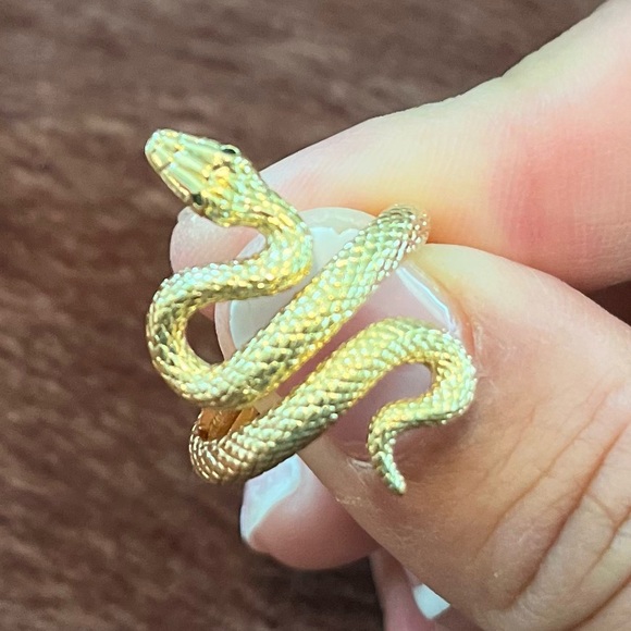 Jewelry | Green Eye Coiled Snake Ring | Poshmark